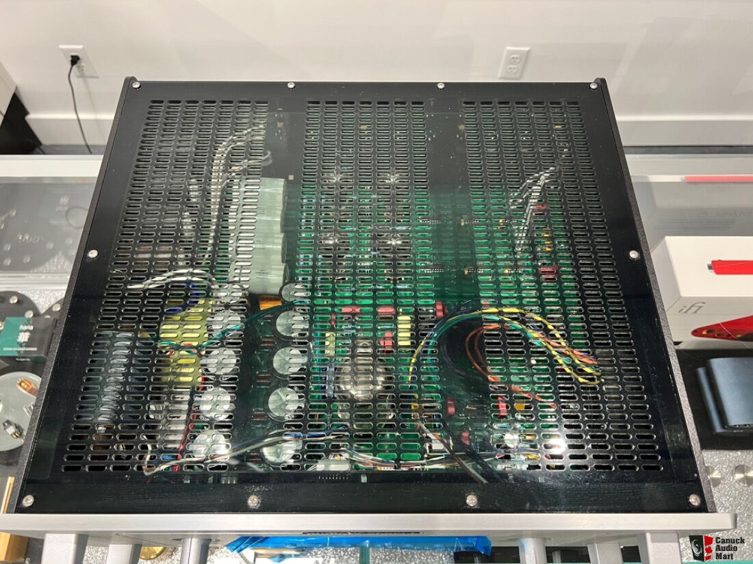 Audio Research REF 5SE Preamplifier. TENTATIVELY SOLD Photo #4110163 ...