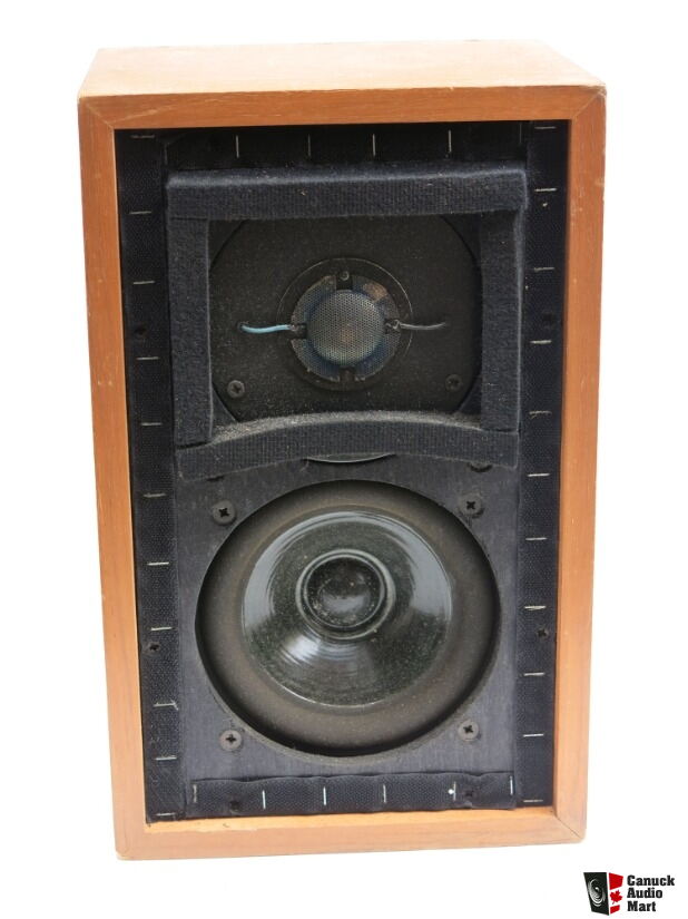 Single Rogers LS3/5A Speaker Swisstone Photo #4112001 - Canuck Audio Mart