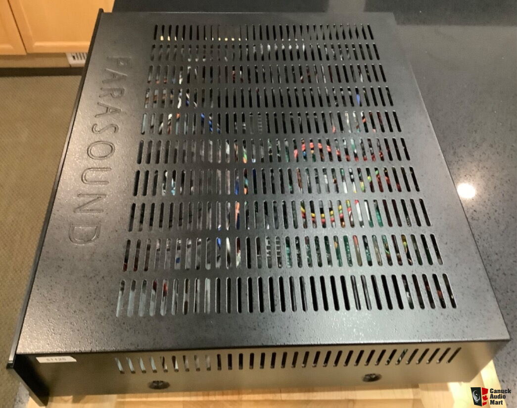 Parasound 2125 V.2 Power Amplifier Photo #4116832 - Canuck Audio Mart