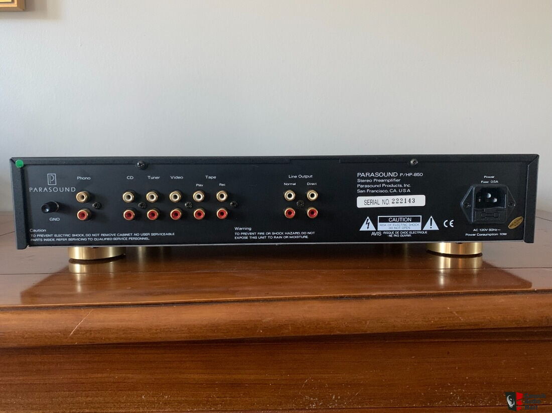 Parasound PHP850 PreAmp with Phono Photo #4118076 - UK Audio Mart