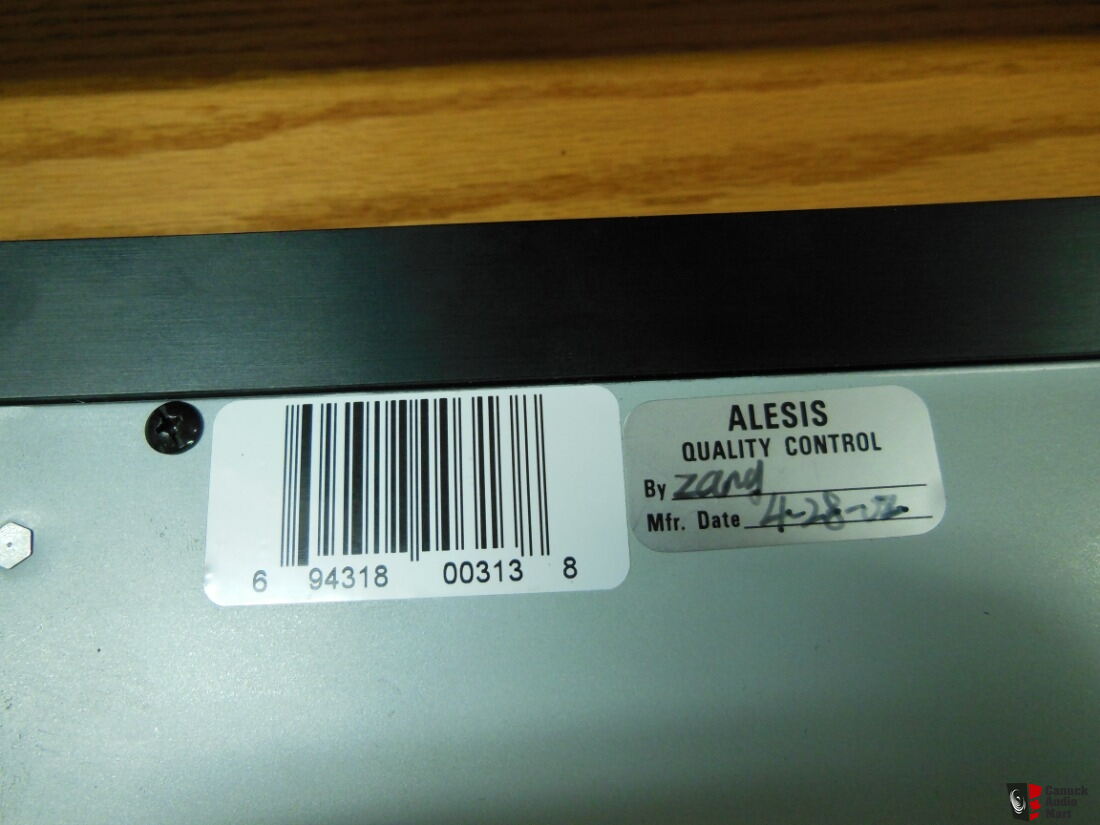 Alesis ML-9600 Master Disk CD Recorder Photo #4120660 - UK Audio Mart