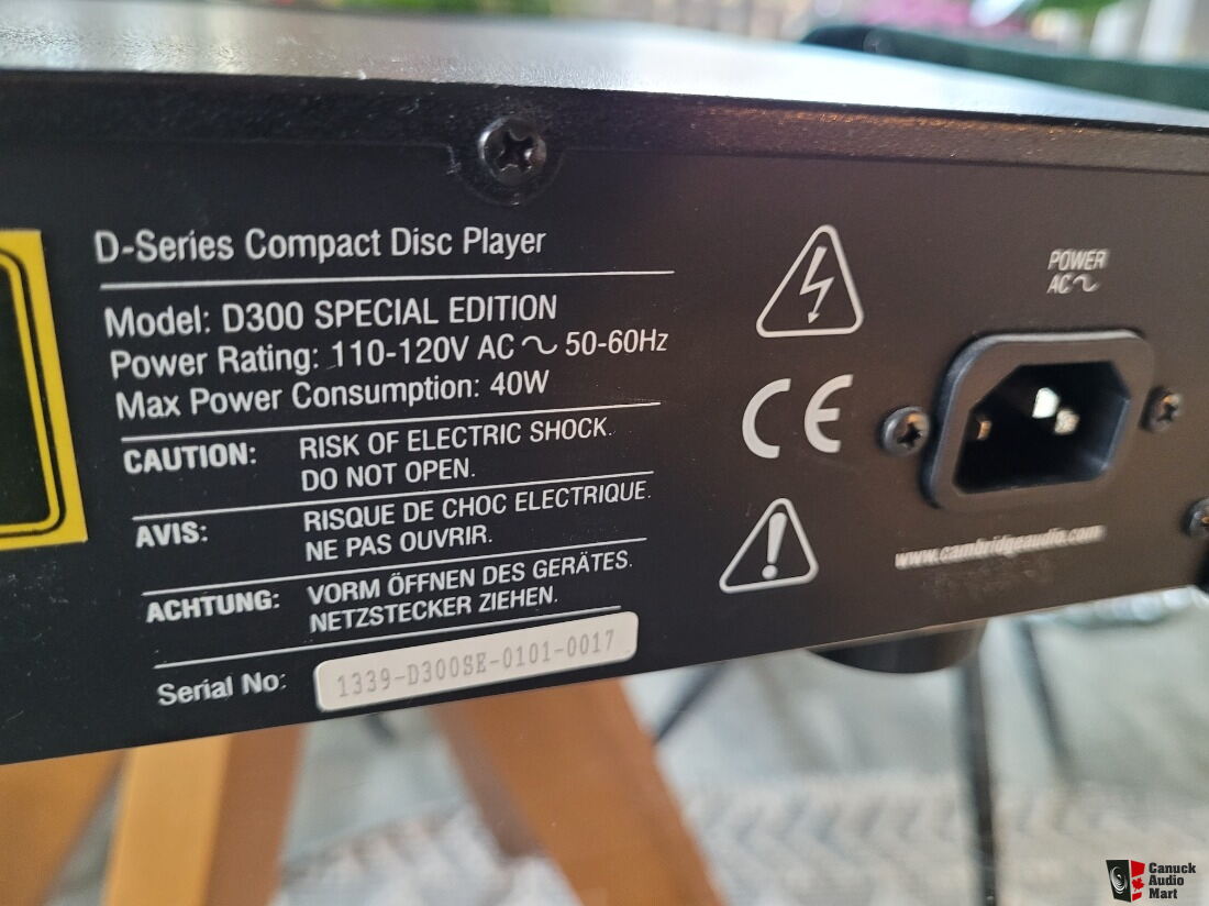 Cambridge Audio D300 Special Edition CD Player For Sale - Canuck Audio Mart