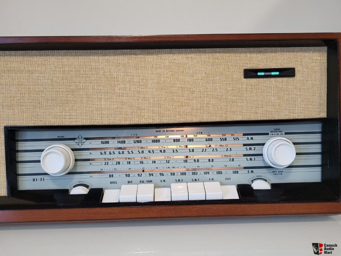 Telefunken Andante 5353 W Hi-Fi System. German Tube Radio Photo ...