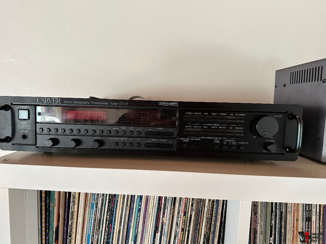 Carver M400t power amplifier Photo #4129436 - UK Audio Mart