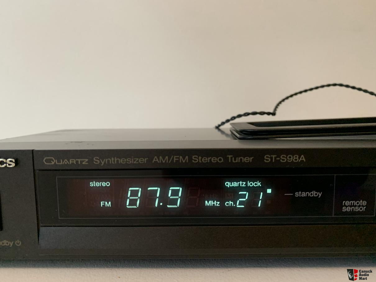Technics ST-S98A AM/FM Stereo Tuner For Sale - Canuck Audio Mart