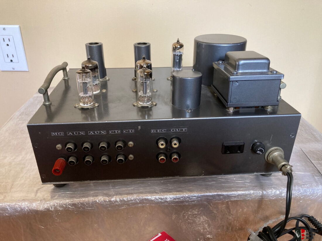 Professionally built tube preamplifier...REDUCED ! Photo #4134055 ...