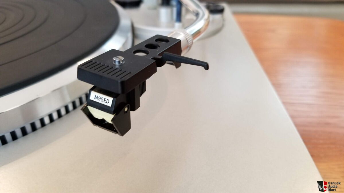 Technics SL-Q3 Direct Drive, Quartz Locked Automatic turntable w/Shure ...