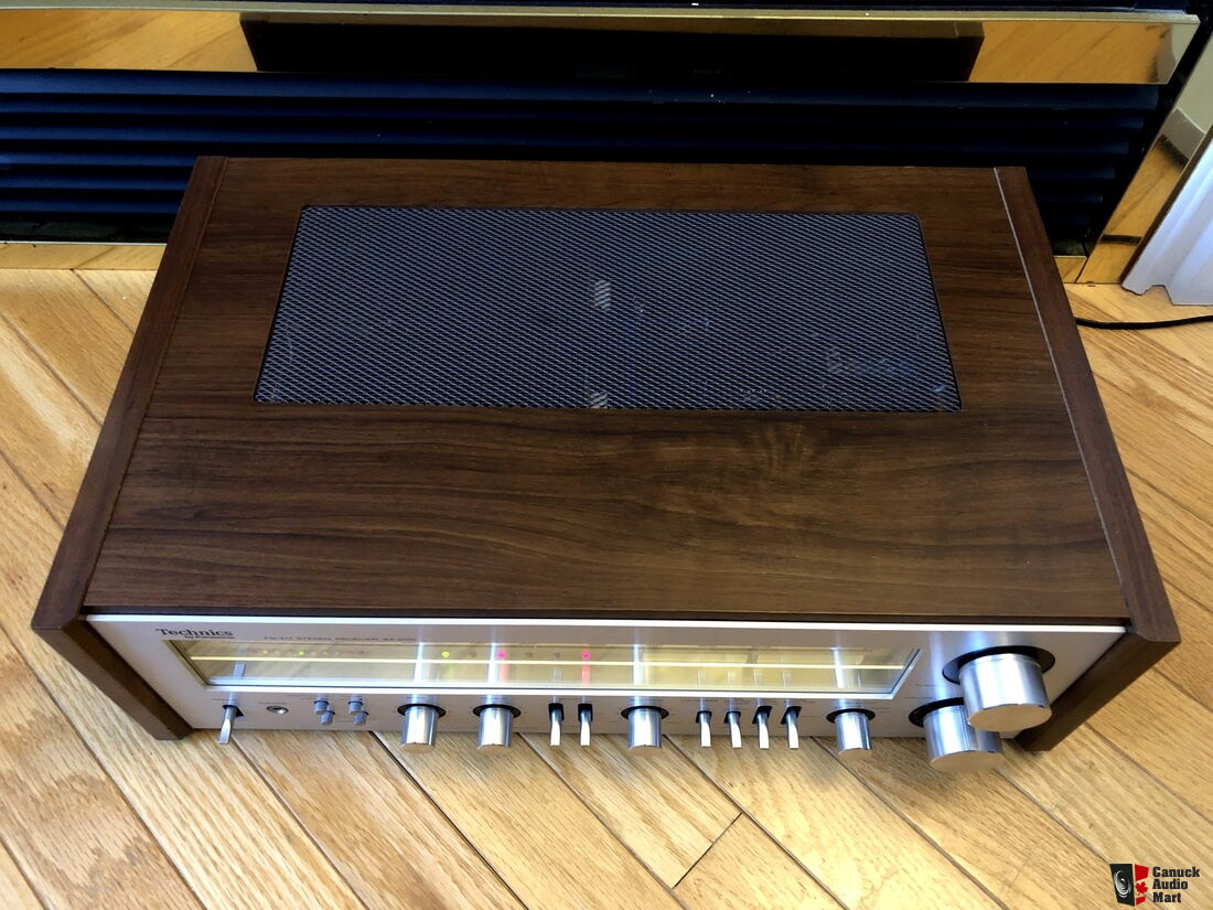 Technics SA-600 Stereo Receiver in Pristine Condition (70W x 2) Photo ...