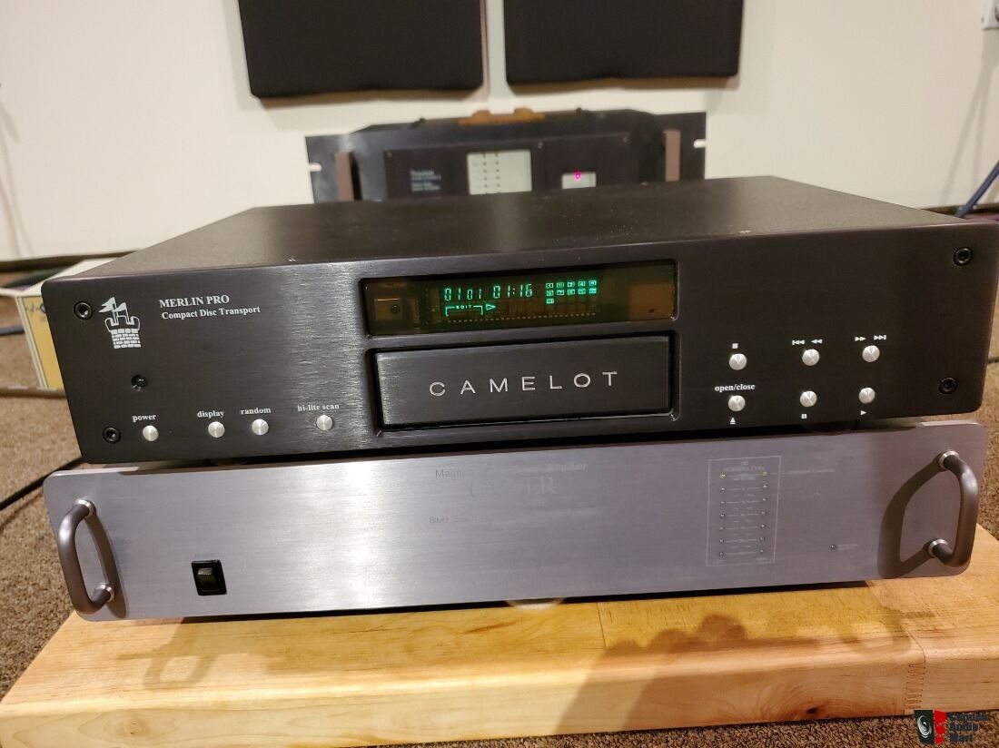Merlin Camelot CD pro transport - Price Drop Dealer Ad - Canuck Audio Mart