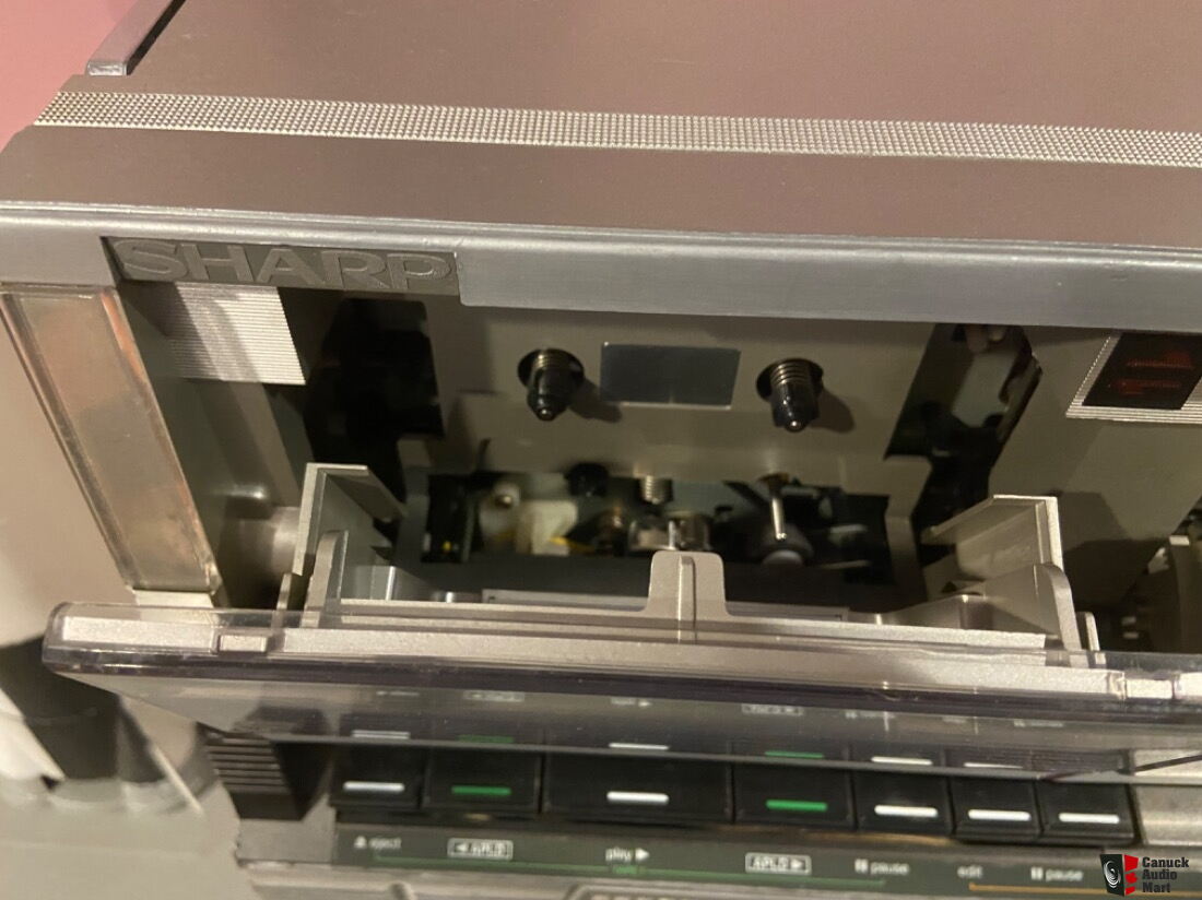 Legendary Sharp GF666 boombox in top shape Photo #4144152 - UK Audio Mart