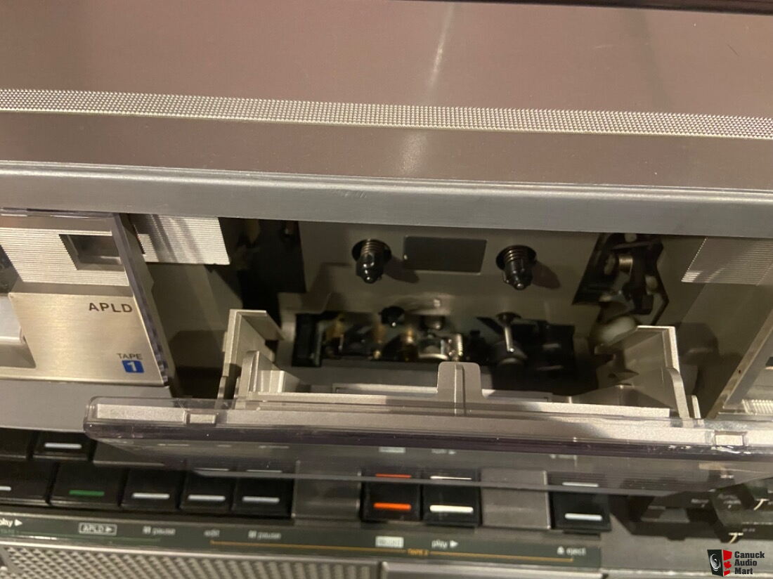 Legendary Sharp GF666 boombox in top shape Photo #4144157 - UK Audio Mart