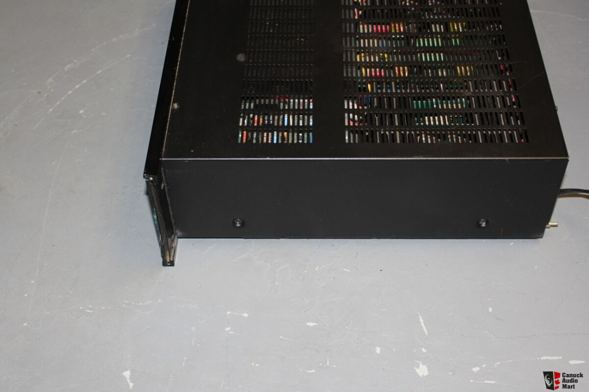 McIntosh MADE IN THE U.S.A MODEL MC 7150 POWER Amp Amplifier 150 WATTS ...
