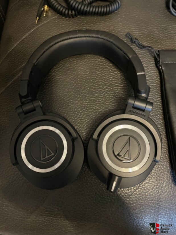Audio-Technica ATH-M5x Headphones - Black Photo #4149932 - Canuck Audio ...