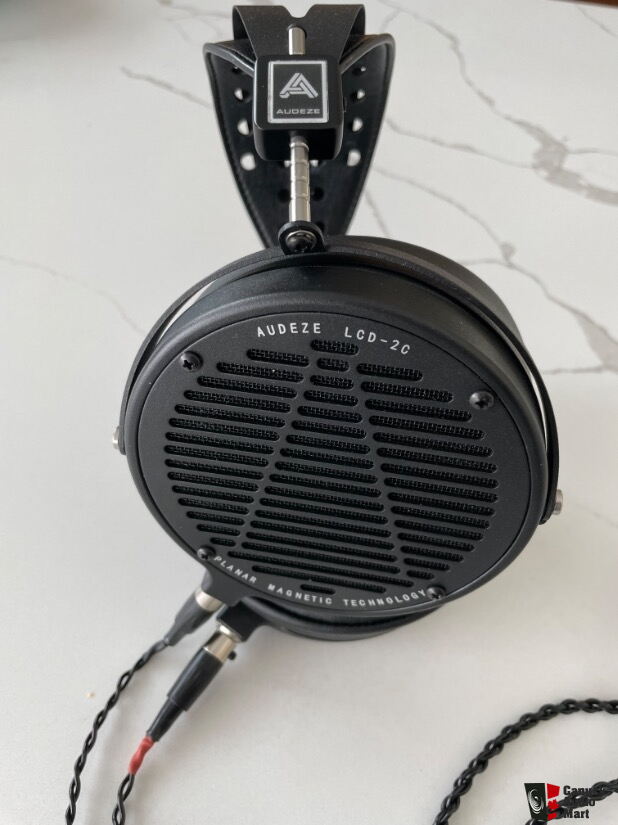 Audeze LCD-2 Classic planar magnetic headphones Photo #4150402 - Canuck ...