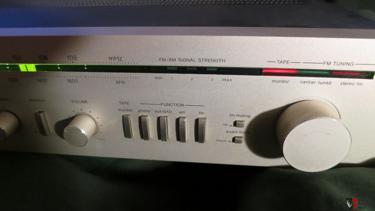 Harmon Kardon HK 330i Ultrawideband Linear Phase Stereo Receiver Silver ...