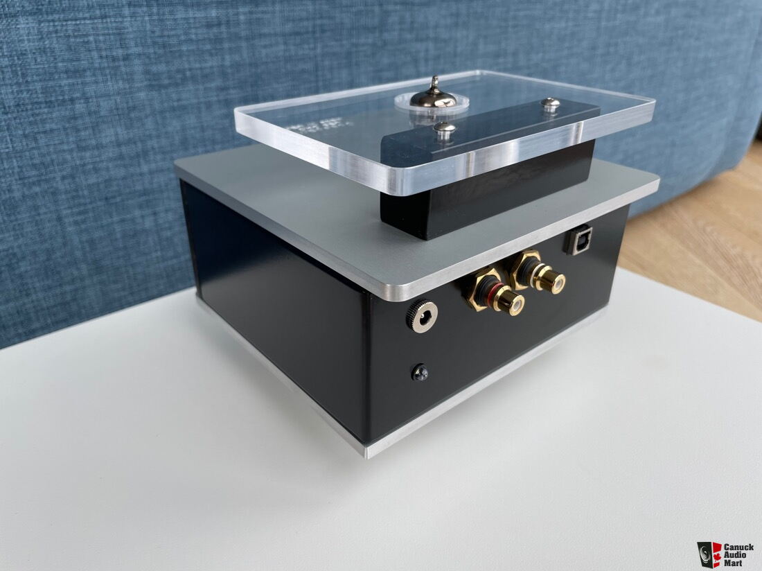 Wavelength Cosecant Silver/Ebony DAC - extremely rare and legendary DAC ...