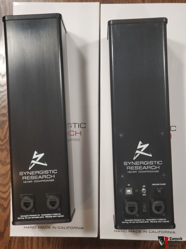 Synergistic Research X4 Mini and Satellite with ipad Photo #4159305 ...