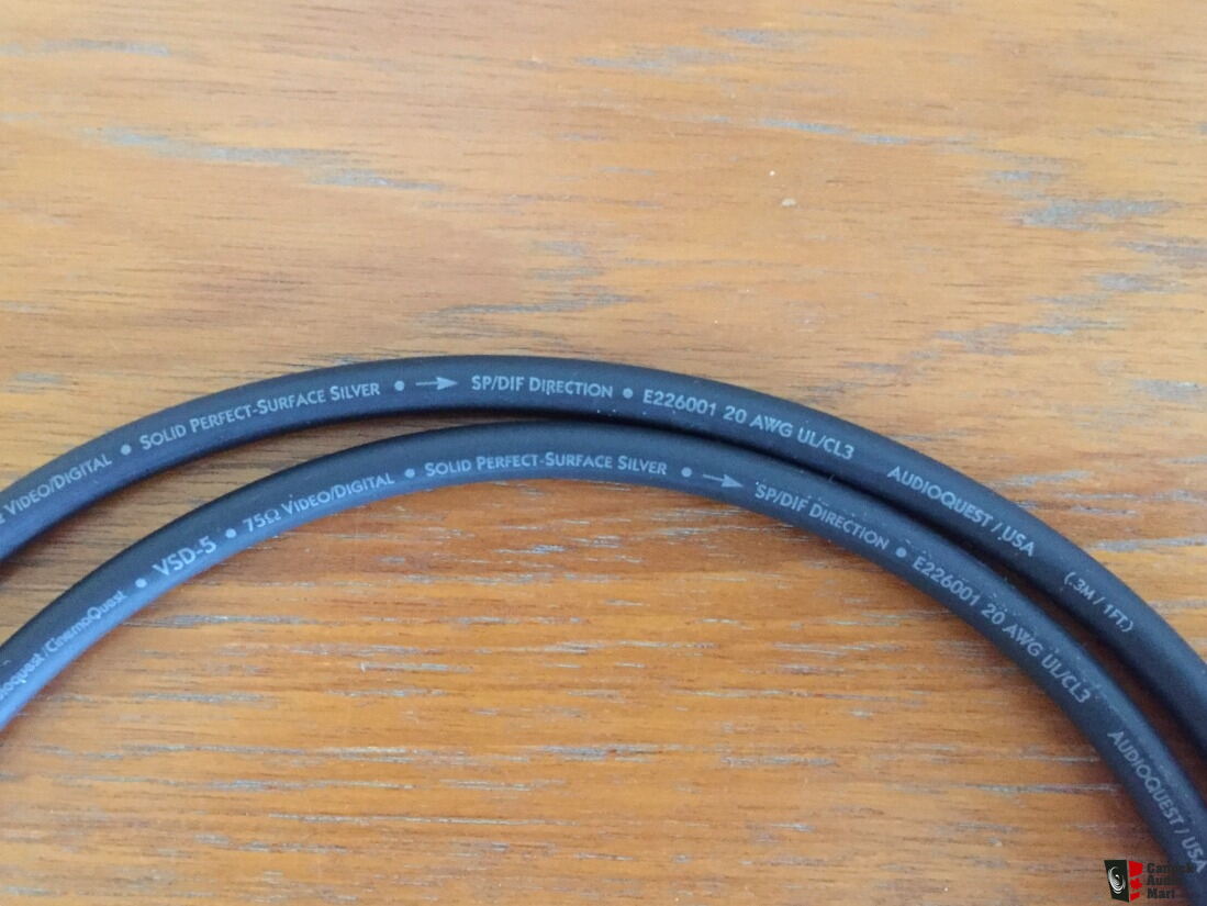 AudioQuest VSD-5 Digital 75Ohm SP/DIF RCA Cable 1.5M's. Excellent ...
