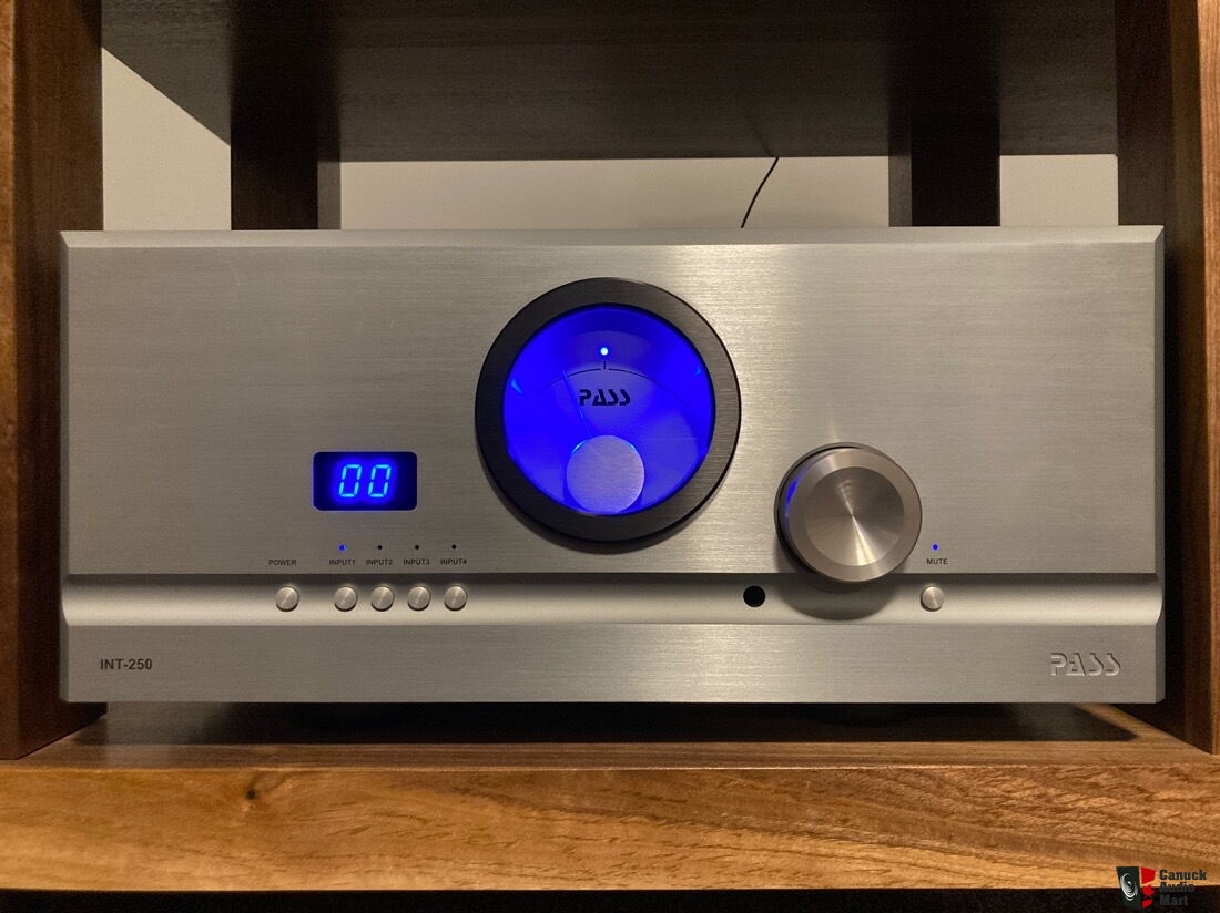 Pass Labs INT-250 Photo #4162571 - Canuck Audio Mart