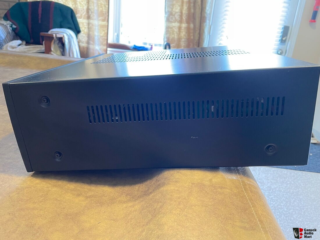Arcam AVR300 7.1 receiver with Manuals and new Remote - Excellent ...