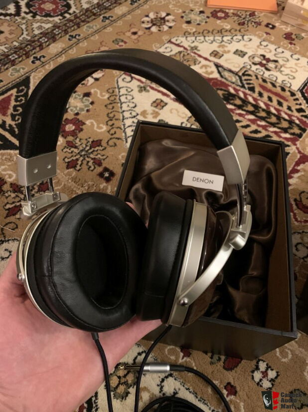 Denon AH-D7000 / AH D7000 Photo #4170210 - Canuck Audio Mart