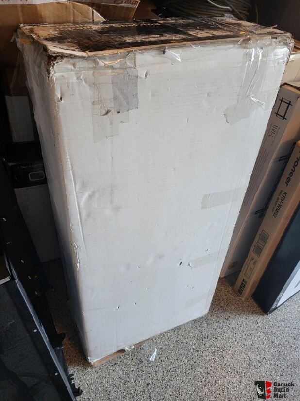 Sanus VF5023-B1 Wall-Mounted AV Component System (BRAND NEW) Photo ...
