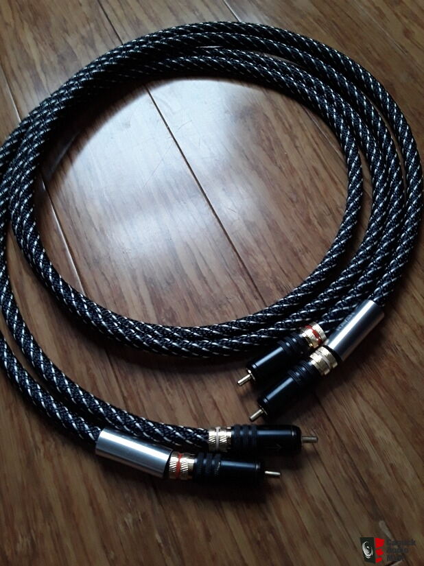 Raven Soniquil RCA Cables Photo #4172271 - Canuck Audio Mart