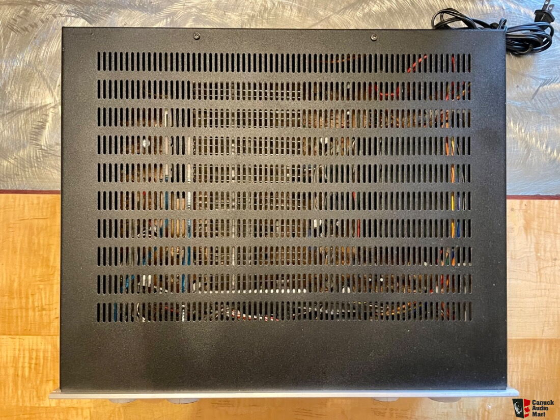 Marantz PM700 DC (Direct Coupled) Integrated Amplifier SOLD Photo ...