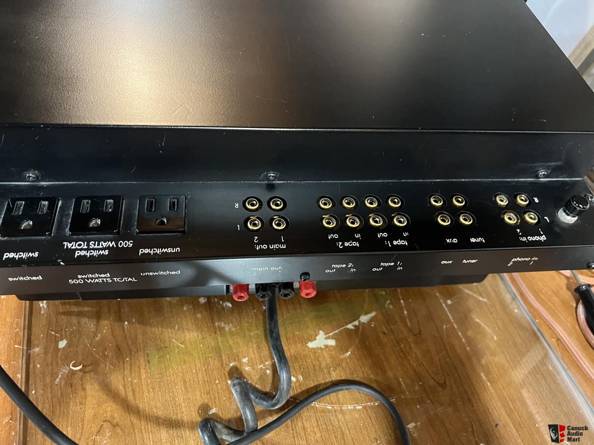 combo Bryston: 3b power amp and 1b preamp Photo #4179222 - Canuck Audio ...