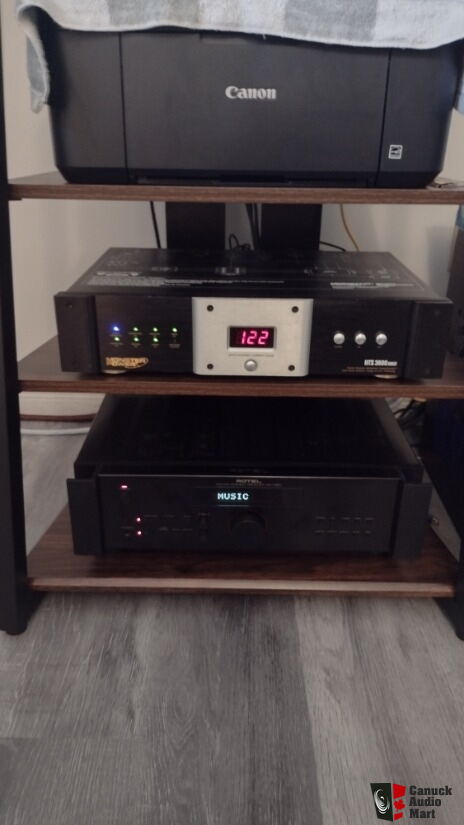Rotel rx1050 reciver Photo #4180546 - Canuck Audio Mart
