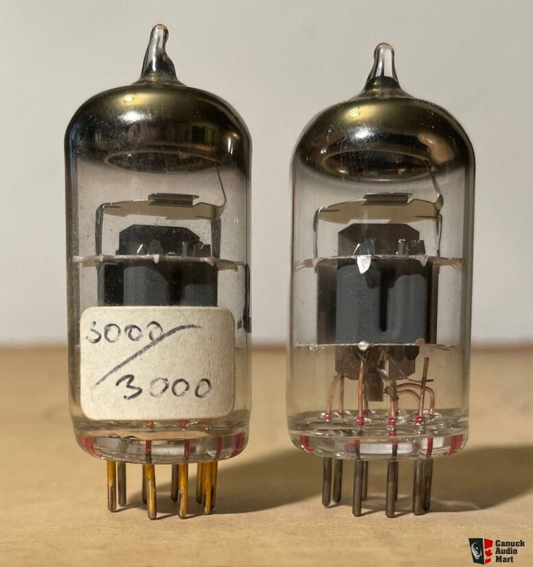 NOS original Tesla tubes . E88CC / ECC88 / ECC802S.Clear glass Photo ...