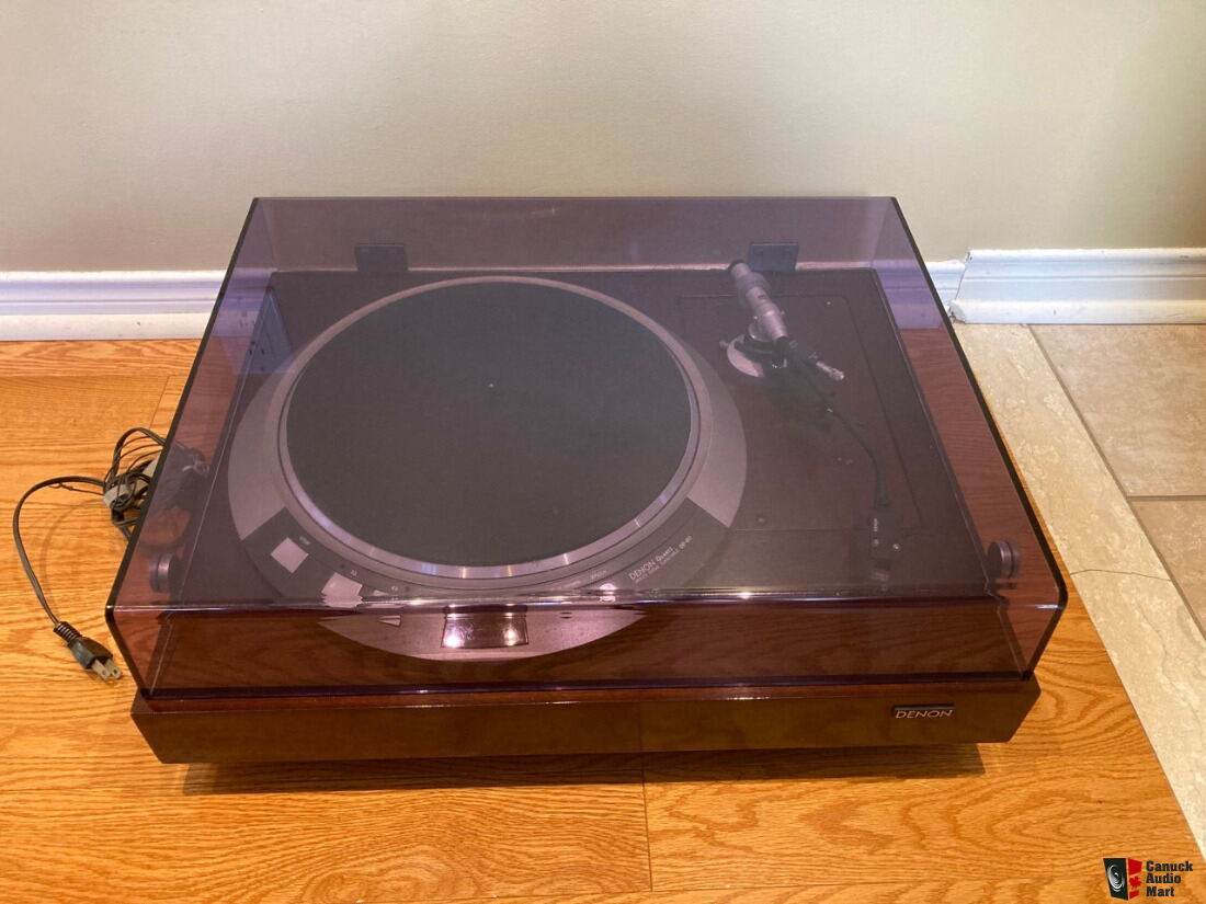 Top model Denon DP-80 turntable with Denon DA-401 tonearm Photo ...