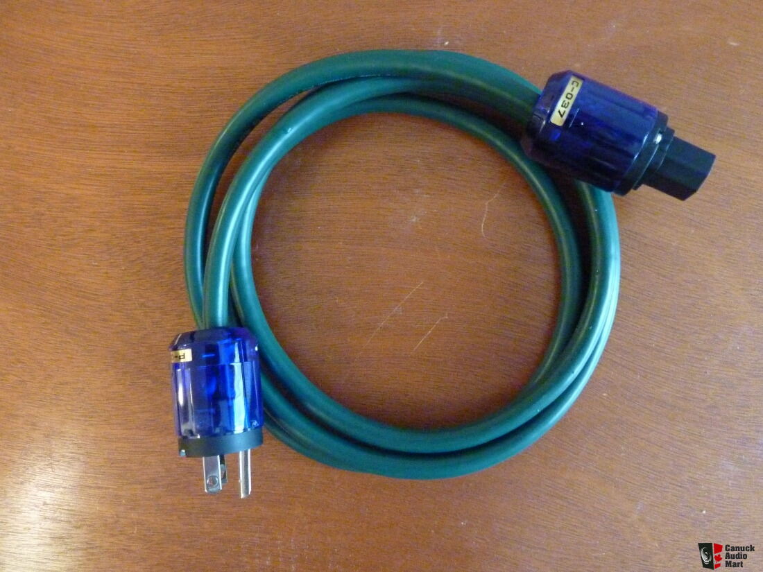 Power cable 6Ft Photo #4188783 - Canuck Audio Mart