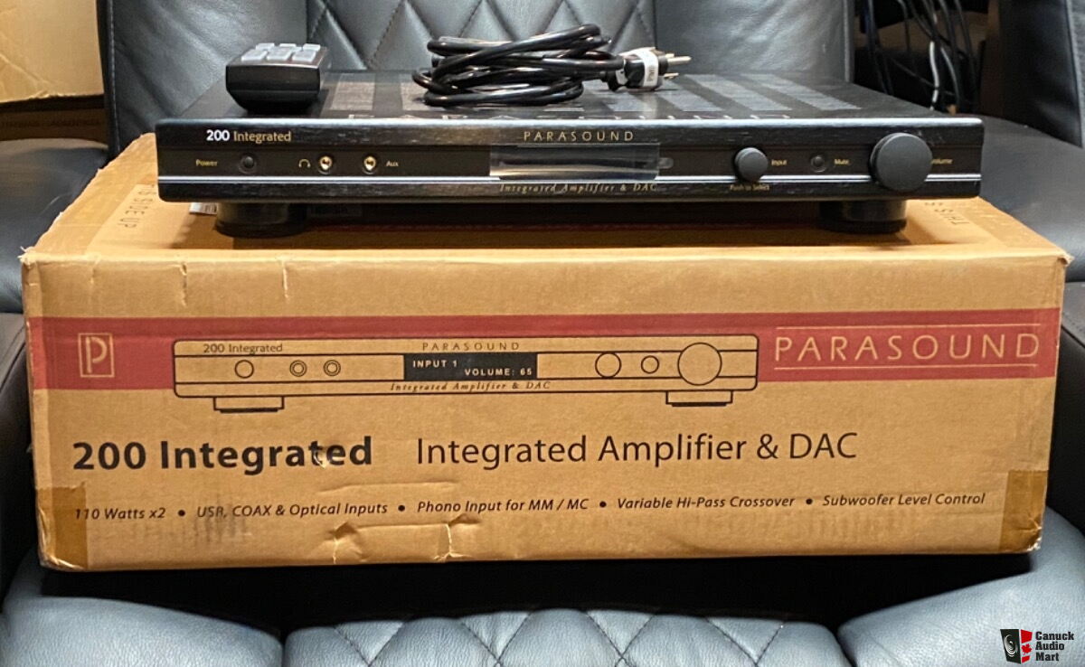 Parasound NewClassic 200 Integrated For Sale - Canuck Audio Mart