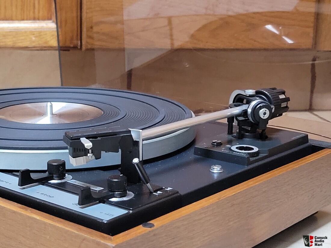 1970s DUAL 701 Turntable needs servicing Photo #4191253 - Canuck Audio Mart
