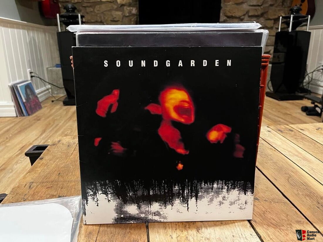 Rare original 90s/2000s vinyl excellent shape Photo #4195376 - Canuck ...