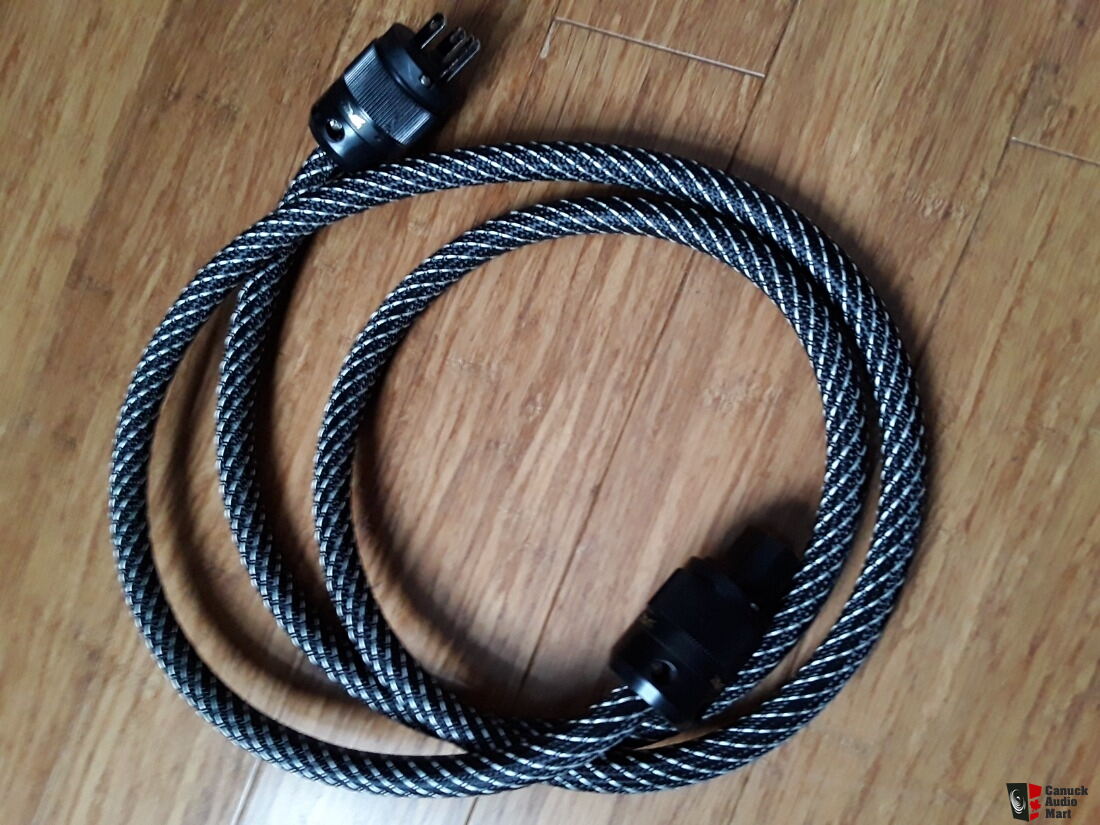Raven Soniquil Power Cable Photo #4196992 - Canuck Audio Mart