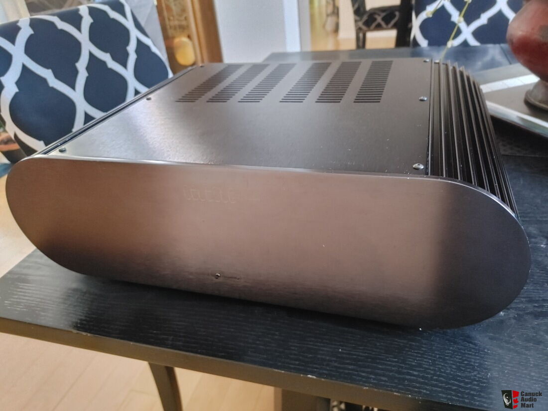 SimAudio (Moon) Celeste W4070 Amplifier Photo #4197106 - Canuck Audio Mart