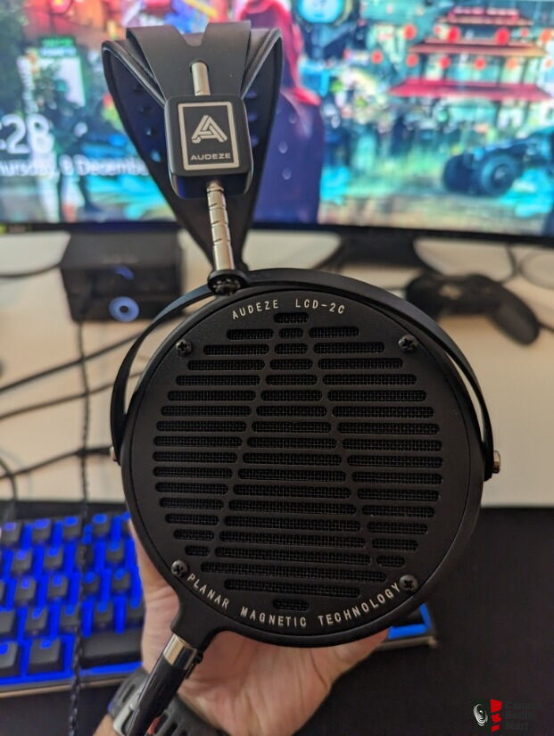 Audeze LCD-2 Classic + Balanced XLR Cable Photo #4200885 - Canuck Audio ...