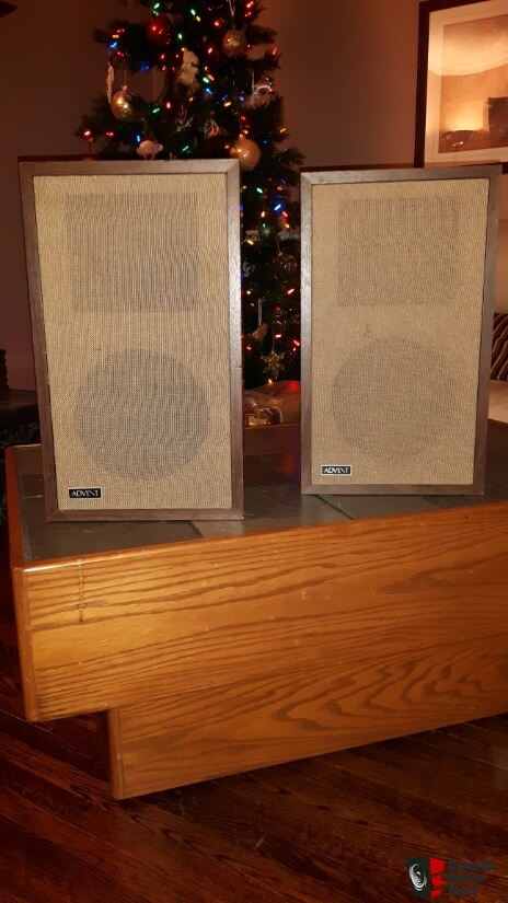 Advent Model 2 with black baffles Photo #4202891 - US Audio Mart