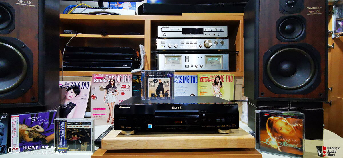 Pioneer Elite DV-59AVi Universal SACD DVD-A Flagship Player, with other ...