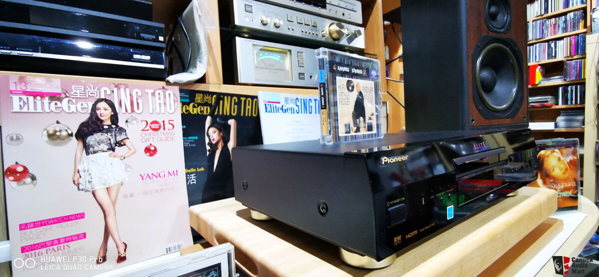 Pioneer Elite DV-59AVi Universal SACD DVD-A Flagship Player, with other ...