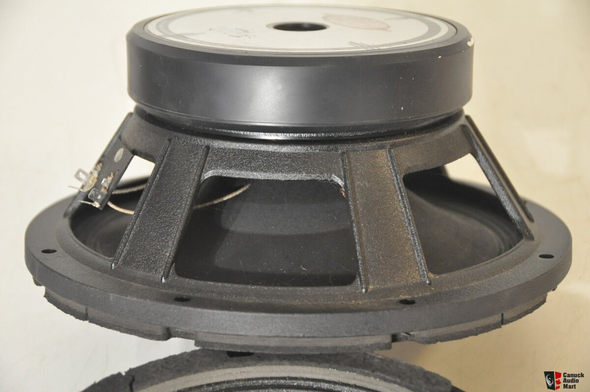 Eminence 10" LEGEND B102 8-Ohm Dual-cone Woofers Photo #4215453 ...