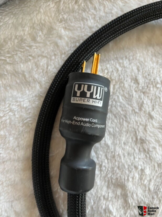 Lumin D1 upgraded with MkII SBooster power supply & AC cord Photo ...