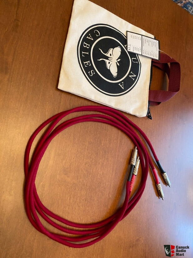 Luna RED RCA interconnect 1.5 m Photo #4218836 - Canuck Audio Mart