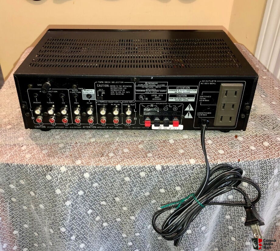 Vintage Pioneer 45WPC Integrated Amp A-X 700 Photo #4219278 - US Audio Mart