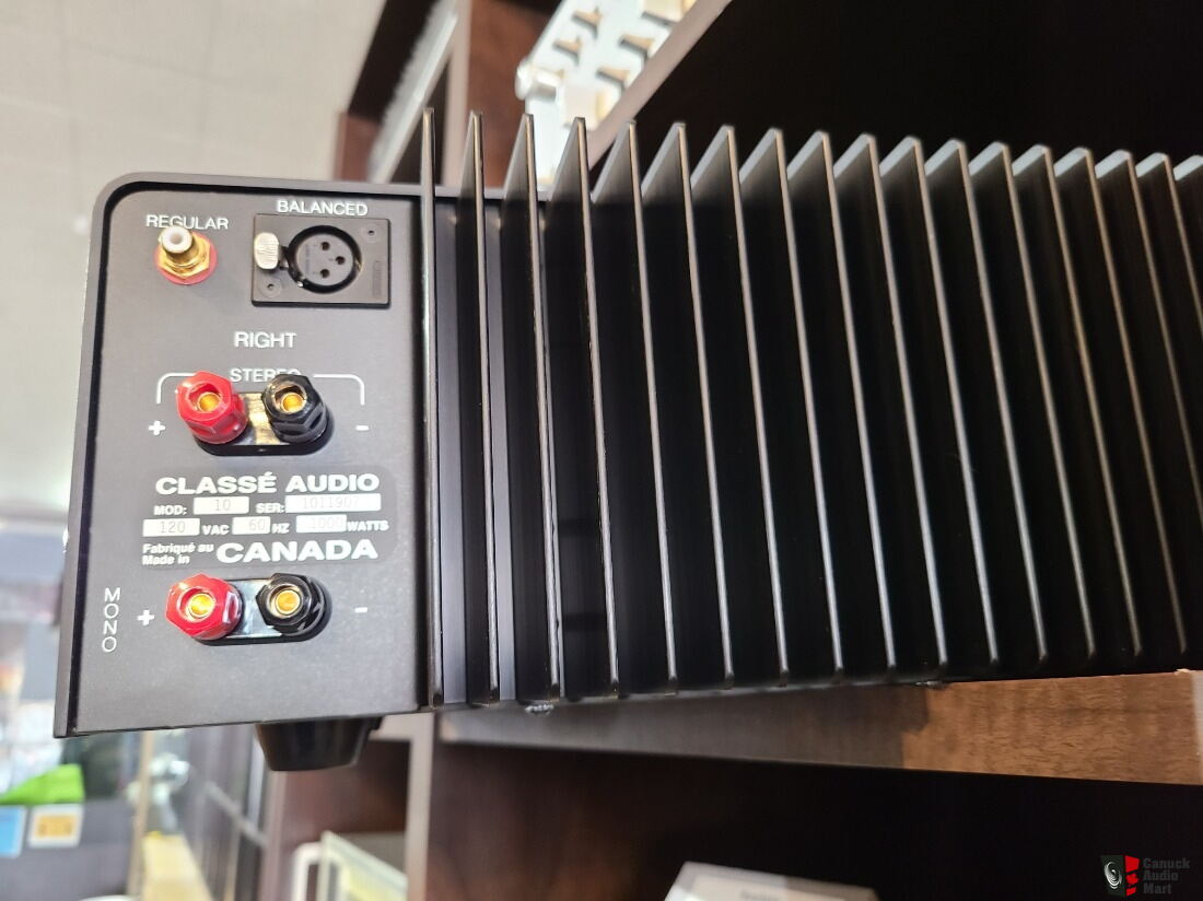 Classe Audio Ten Amplifier with Classe Audio Four Pre-amplifier Photo ...