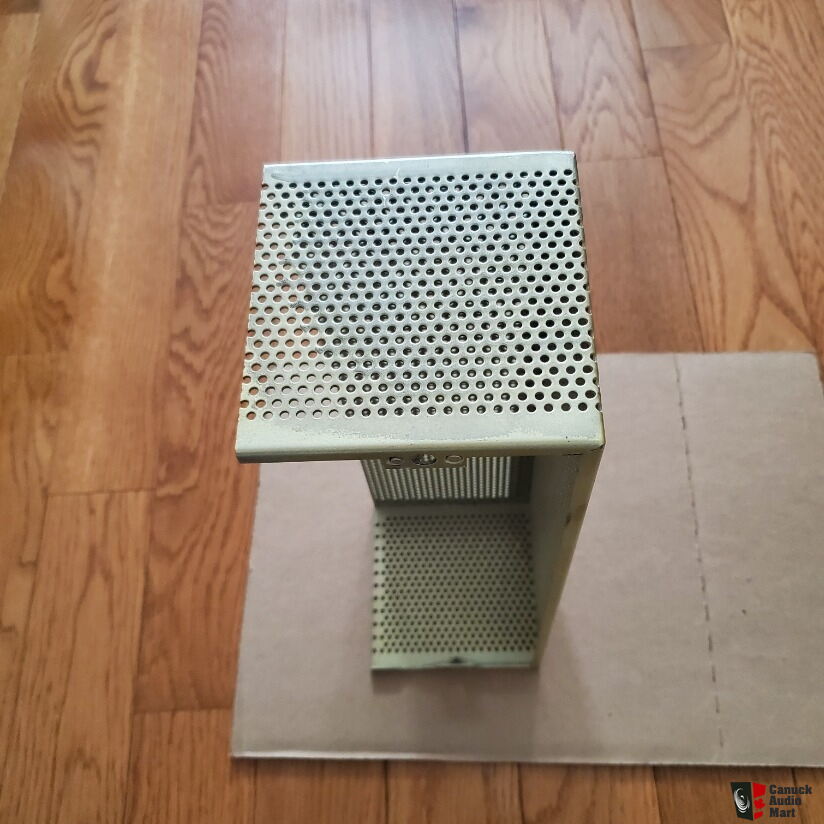 Cage for Marantz 8B Photo #4222331 - Canuck Audio Mart