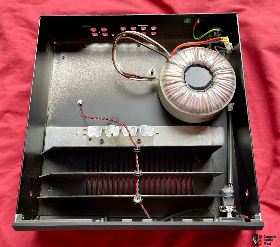 Linn LK140 Chassis with Transformer & Power Switch For Sale - Canuck ...
