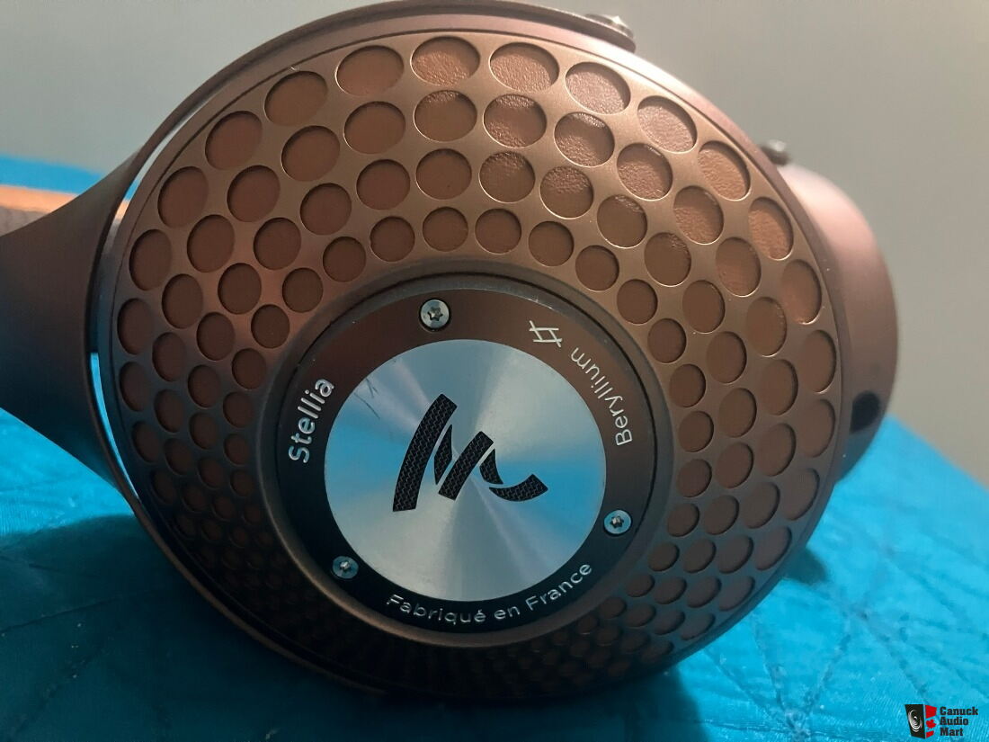 Focal Stellia in good condition for sale For Sale - Canuck Audio Mart